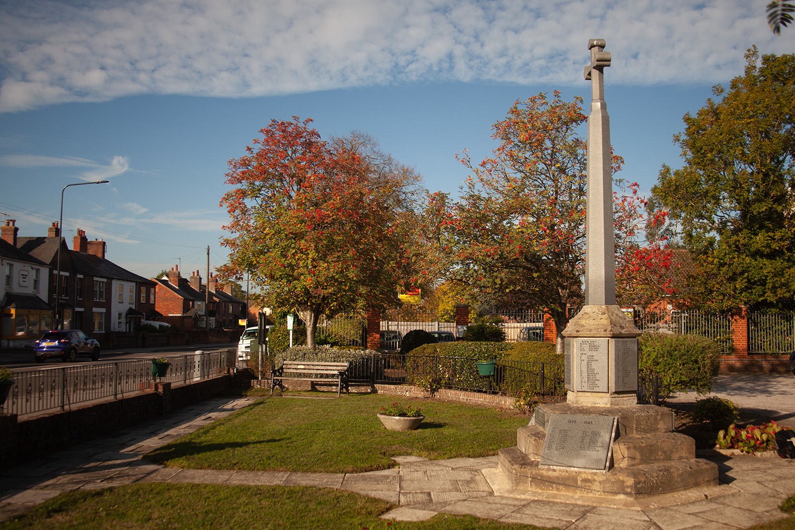 Thatcham War Memorial - Nickbits