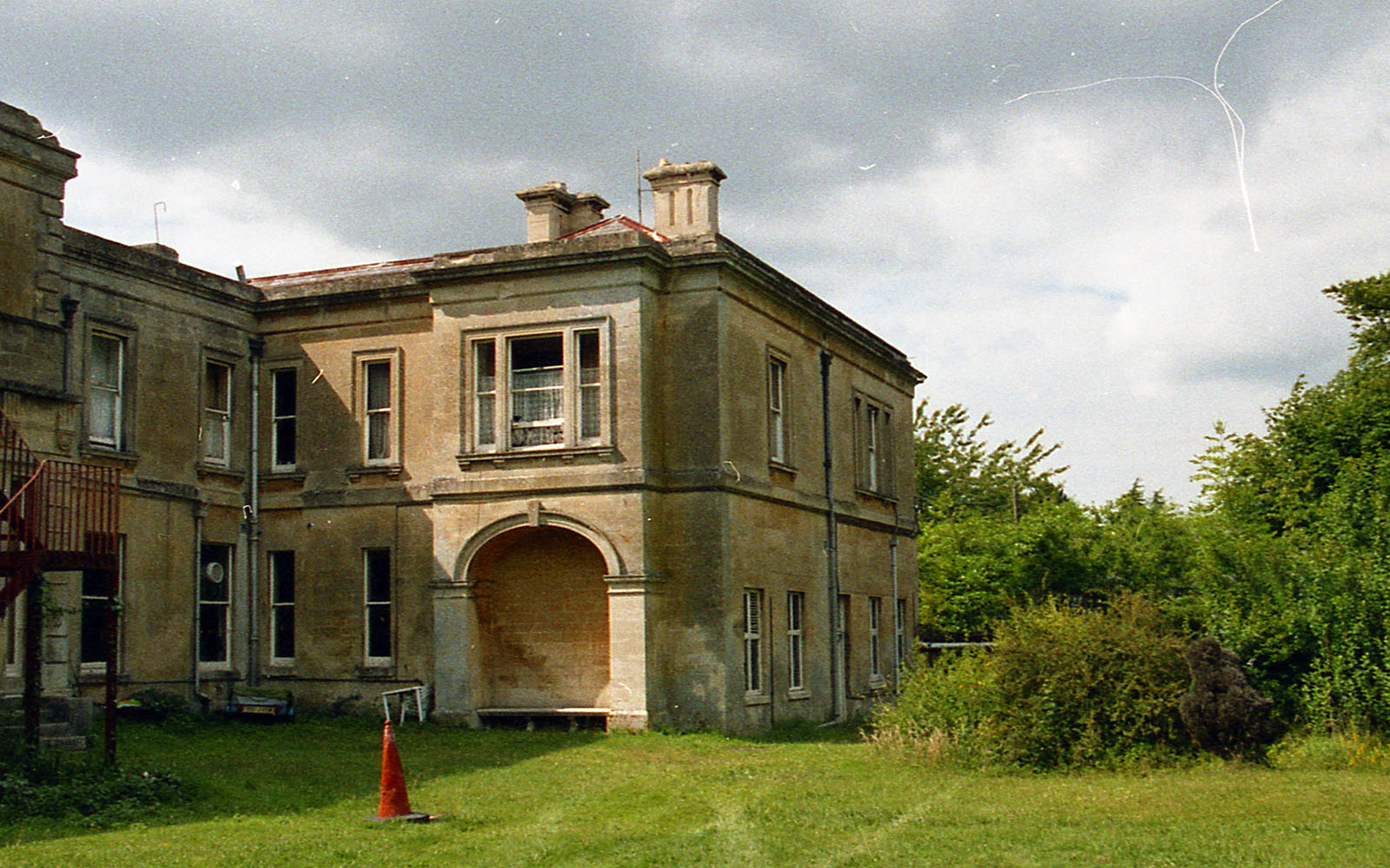 Crookham House - Nickbits